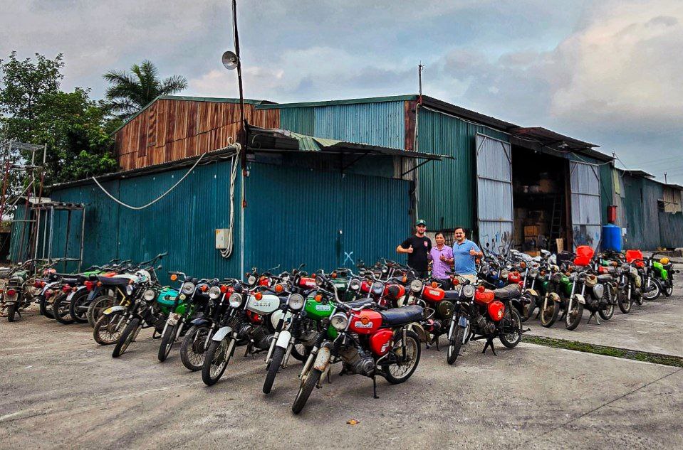 Area S51: DDR-Mopeds kehren aus Vietnam nach Deutschland zurück